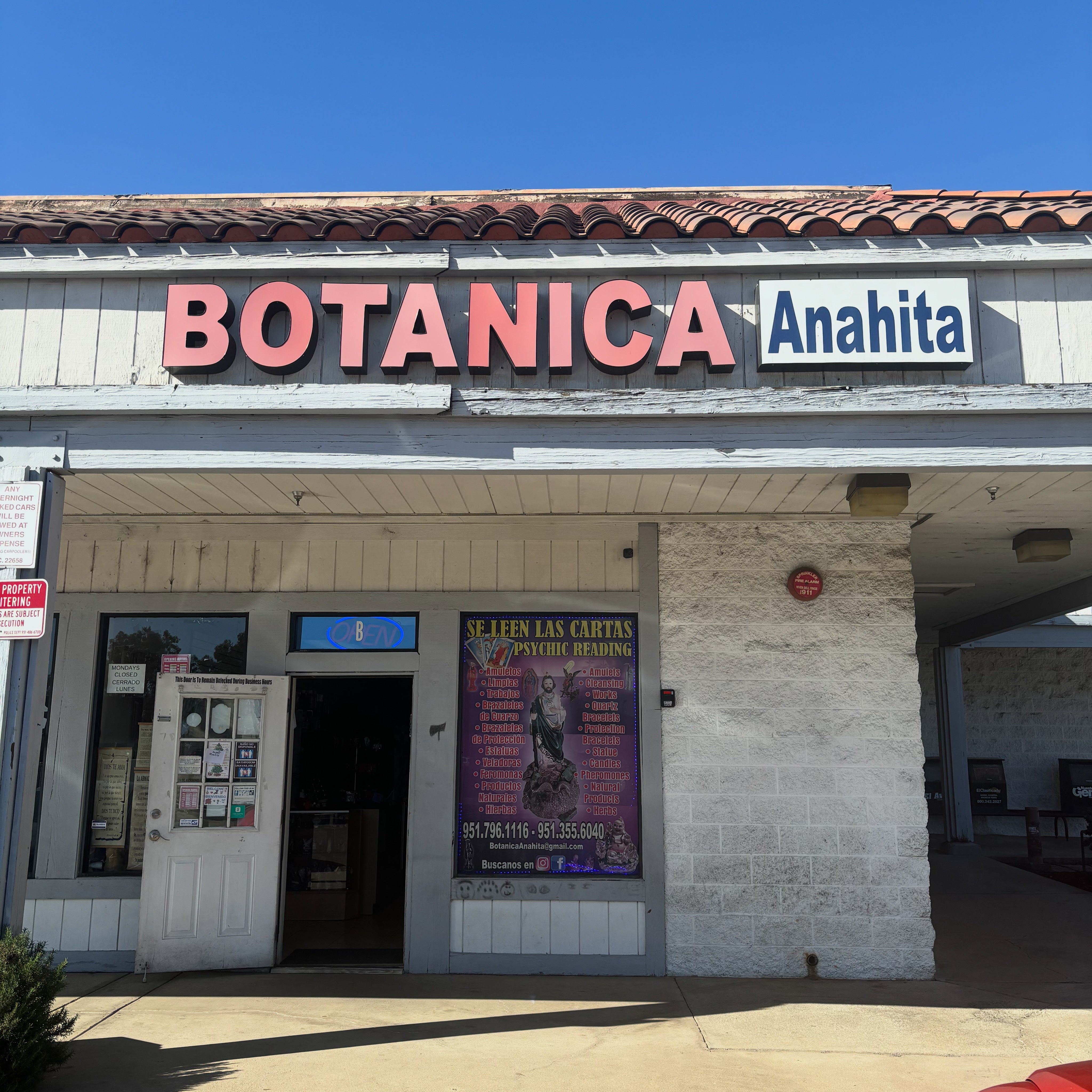 Botanica Anahita